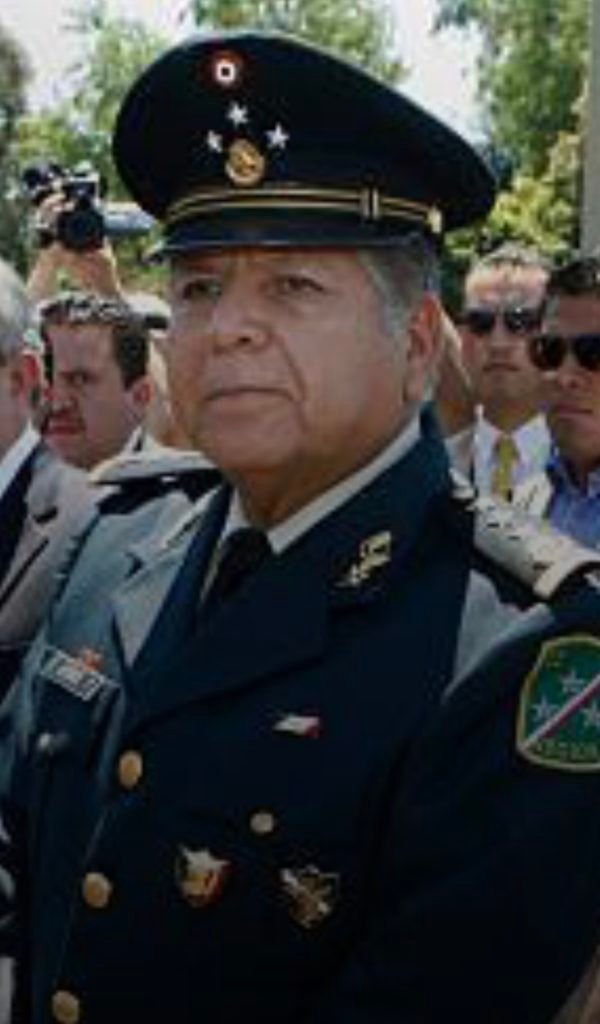 General retirado alerta sobre intenciones de desaparecer al Ejército ...