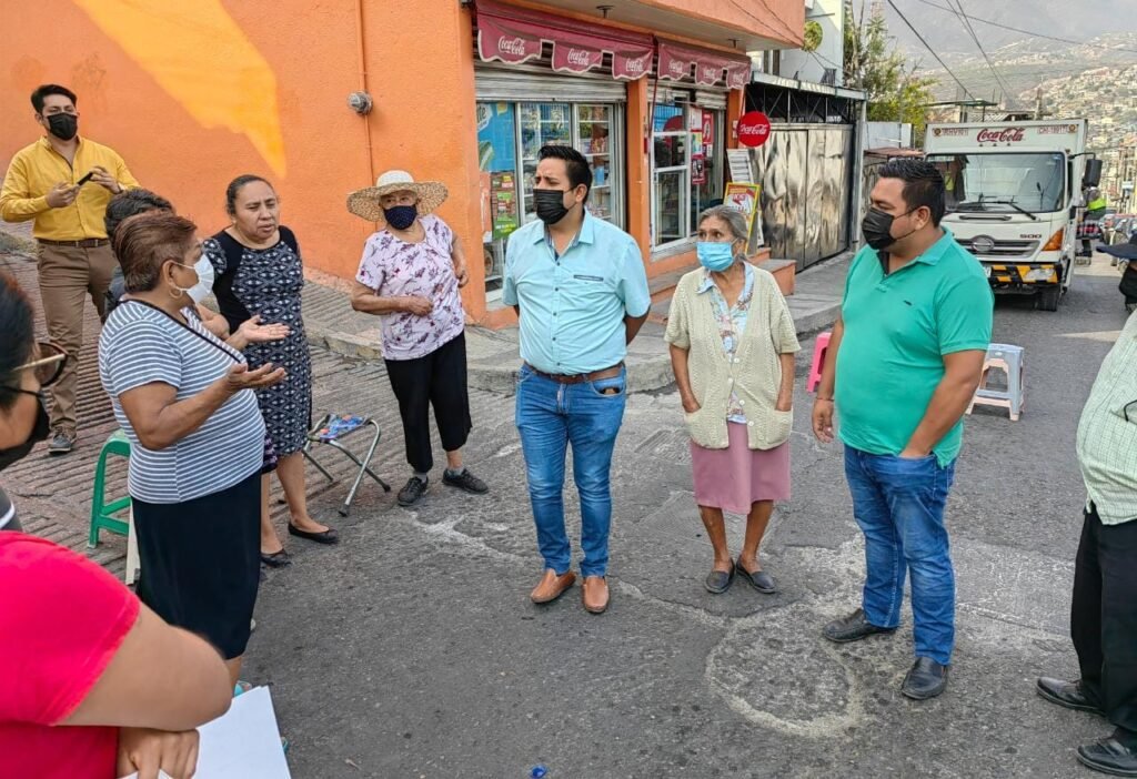 Realizan dos bloqueos para exigir agua potable - El Sol de Chilpancingo Realizan dos bloqueos para exigir agua potable - El Sol de Chilpancingo